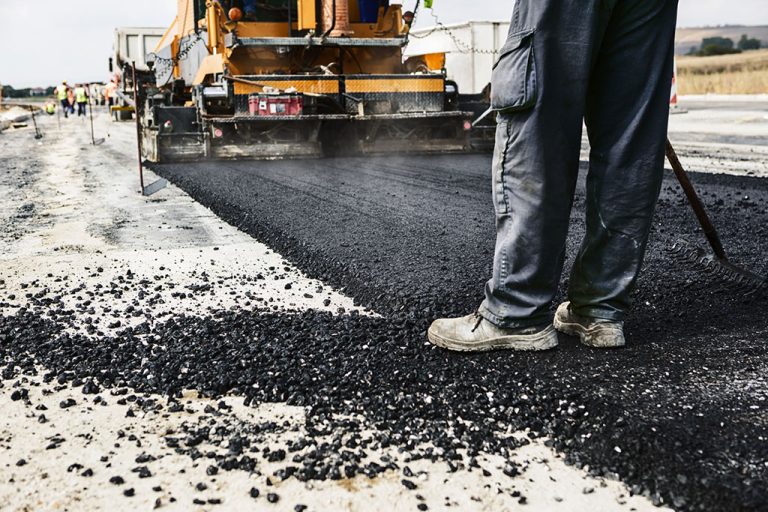 Tarmac vs Asphalt Main Differences: A Comprehensive Guide